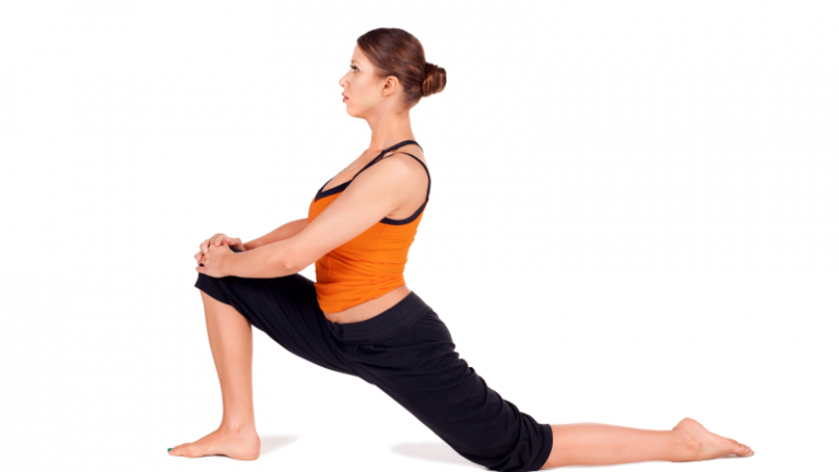 【ヨガポーズ解説】「ローランジのポーズ」で、強く安定した下半身をつくる - YogaFull