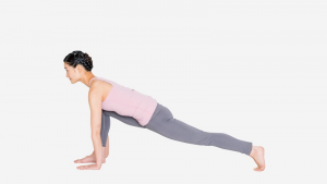 【ヨガポーズ解説】「ローランジのポーズ」で、強く安定した下半身をつくる - YogaFull